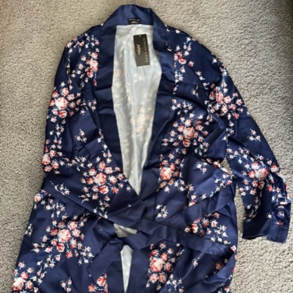 Morgan Lane | Intimates & Sleepwear | Morgan Lane Navy Blue Floral Robe ...